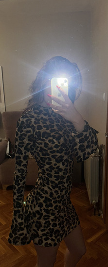 Kratka haljina leopard print