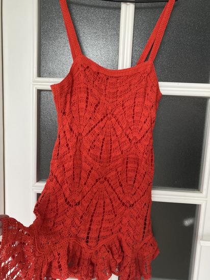 Zara koralno crvena heklana haljina