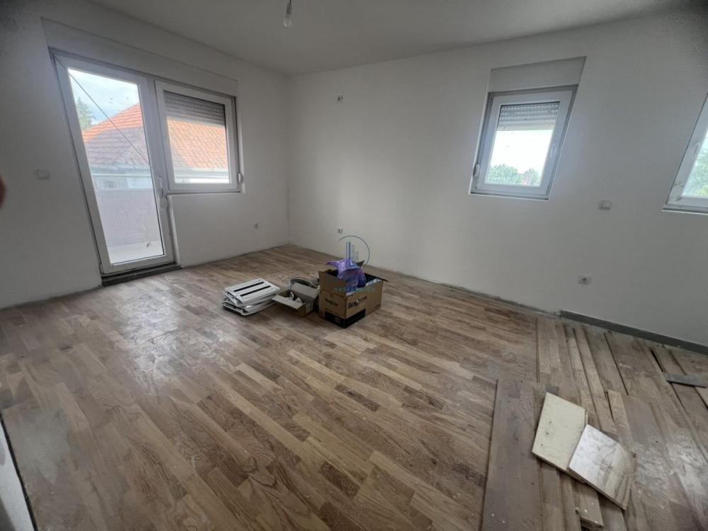 Jednoiposoban stan na prodaju, 44m2, 112.225€