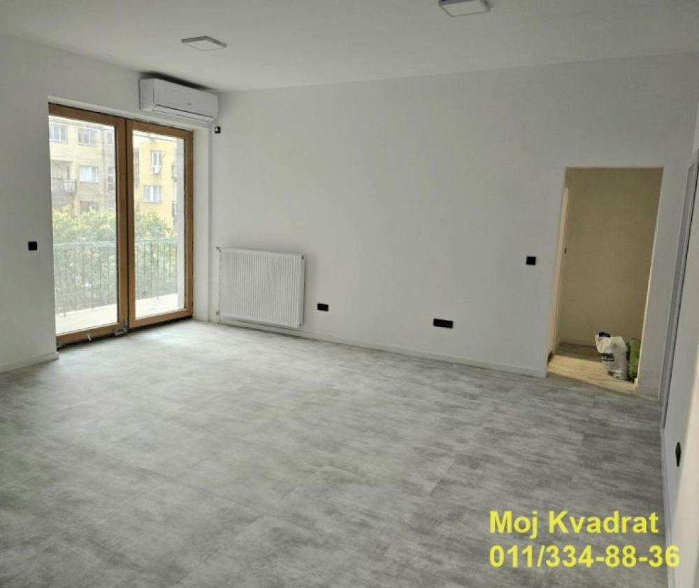 Četvorosoban stan na prodaju, 120m2, 570.000€