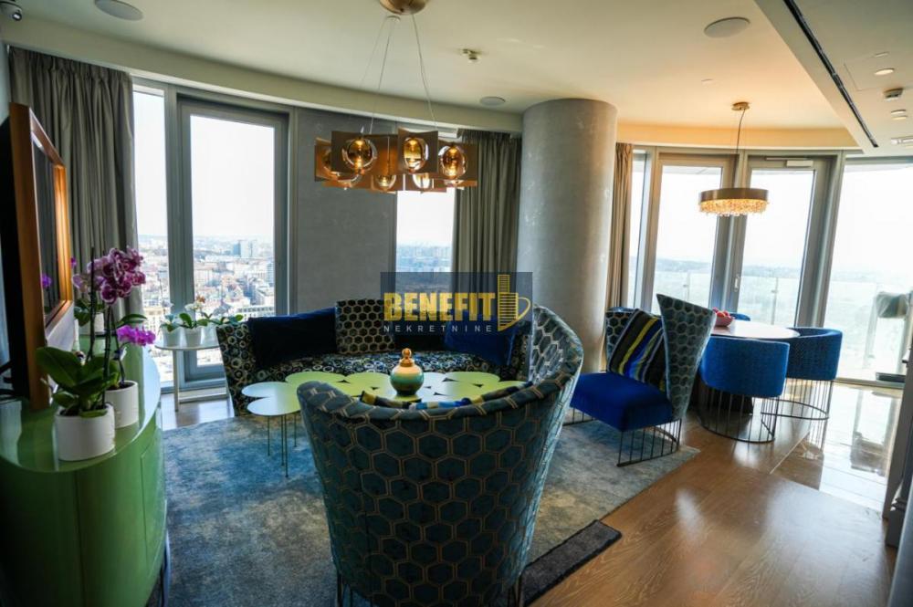 Petosoban stan na prodaju, 147m2, 1.860.000€