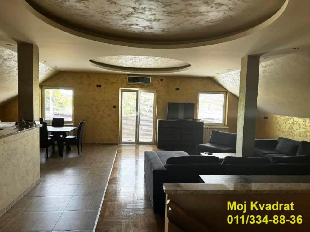 Četvorosoban stan za izdavanje, 200m2, 1.500€