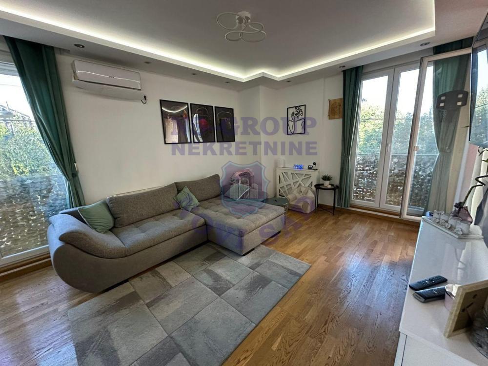 Četvorosoban stan na prodaju, 75m2, 236.900€