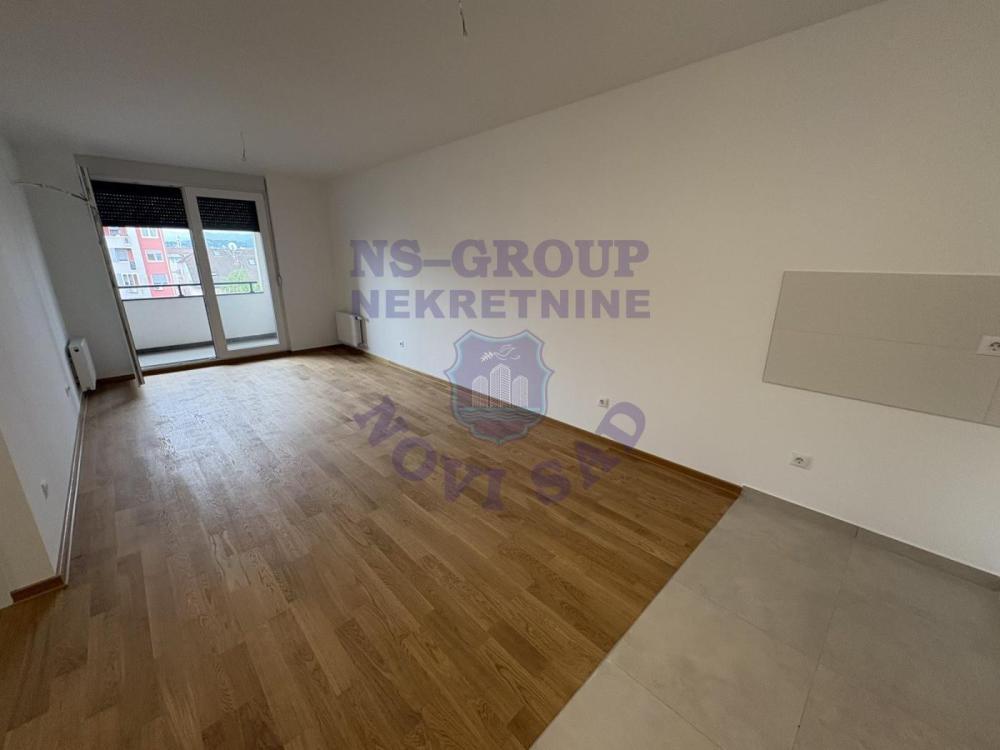 Trosoban stan na prodaju, 79m2, 223.350€