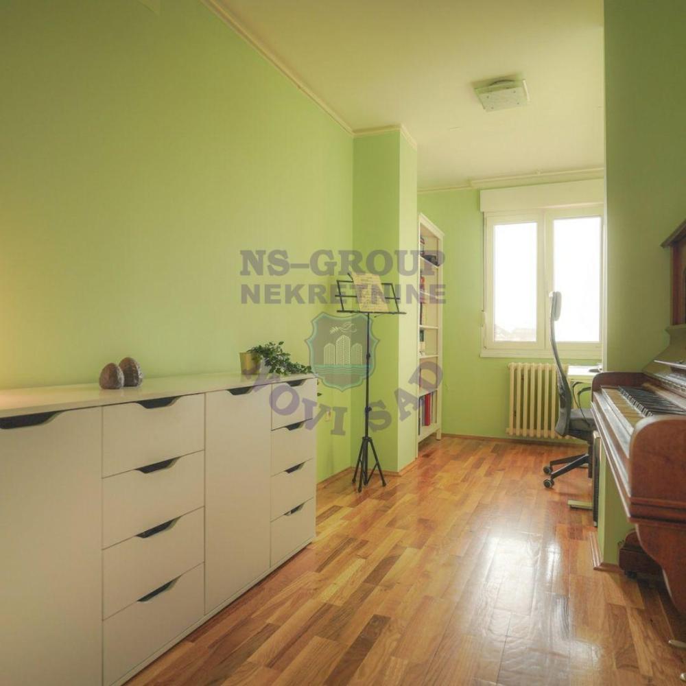 Trosoban stan na prodaju, 69m2, 236.900€