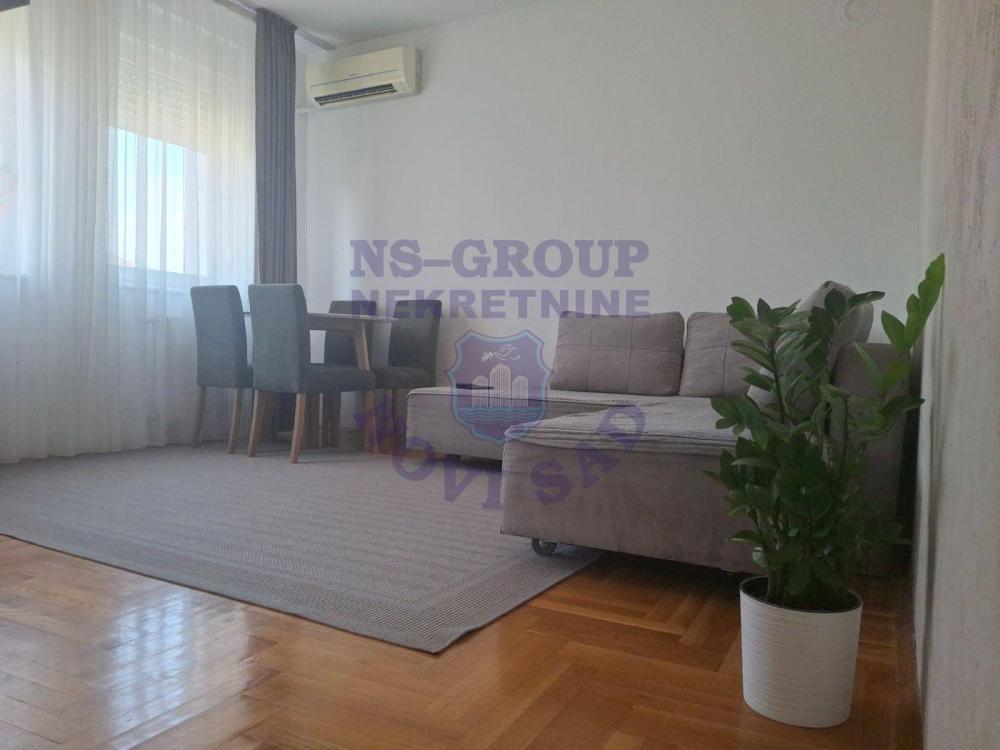Dvoiposoban stan na prodaju, 57m2, 180.000€