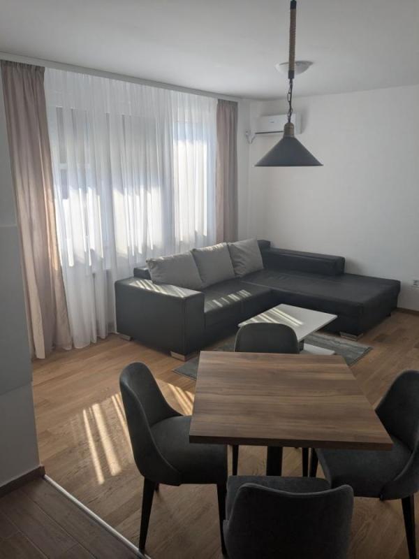 Jednoiposoban stan na prodaju, 46m2, 143.000€