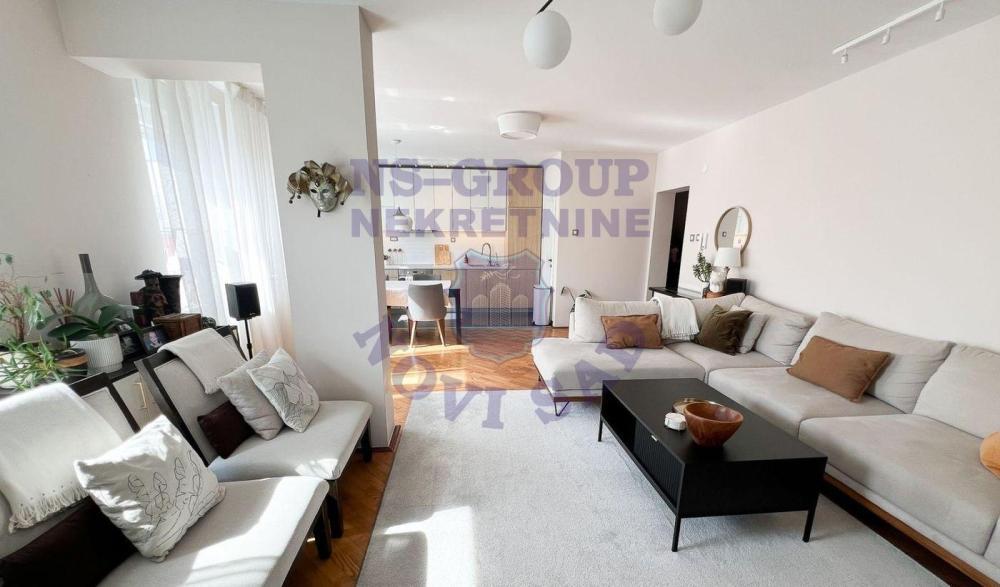 Četvorosoban stan na prodaju, 102m2, 328.570€