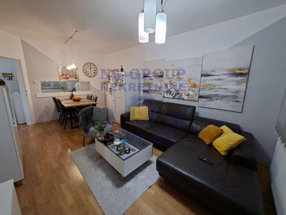 Trosoban stan na prodaju, 67m2, 201.600€