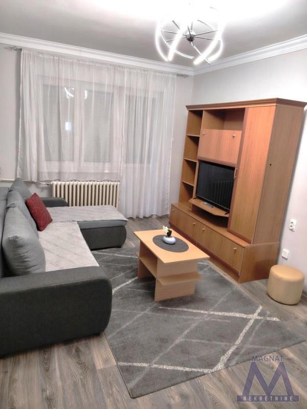 Dvosoban stan za izdavanje, 400€
