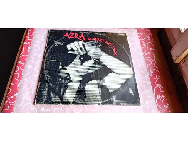 AZRA RAVNO DO DNA  3 LP