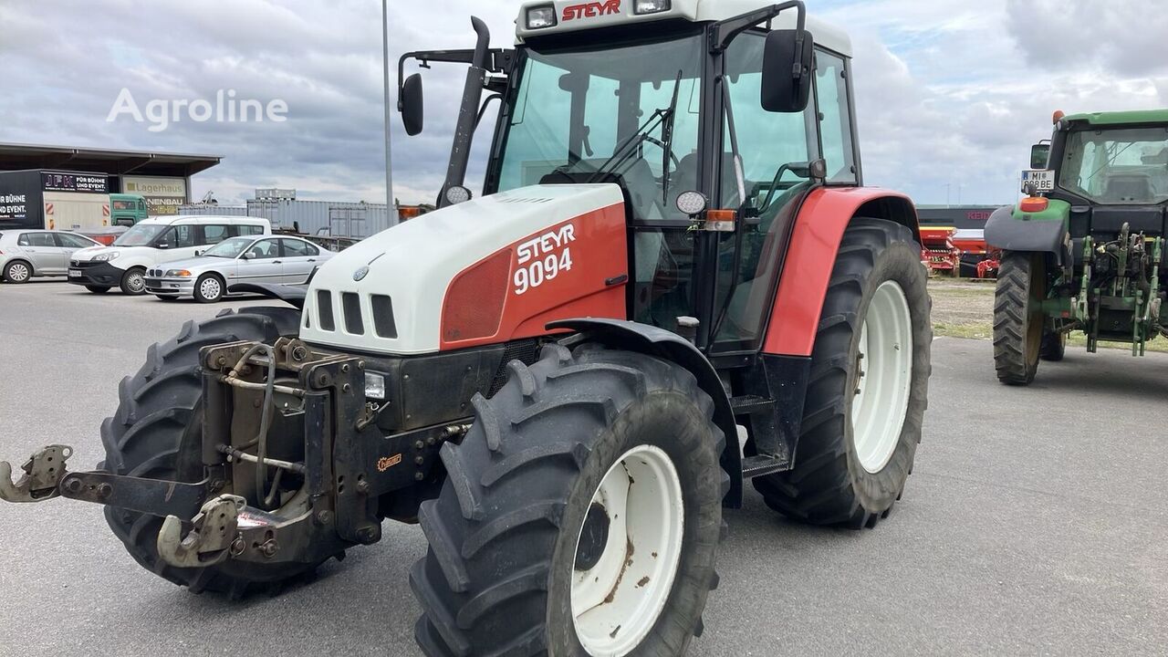 Steyr 9094A traktor točkaš