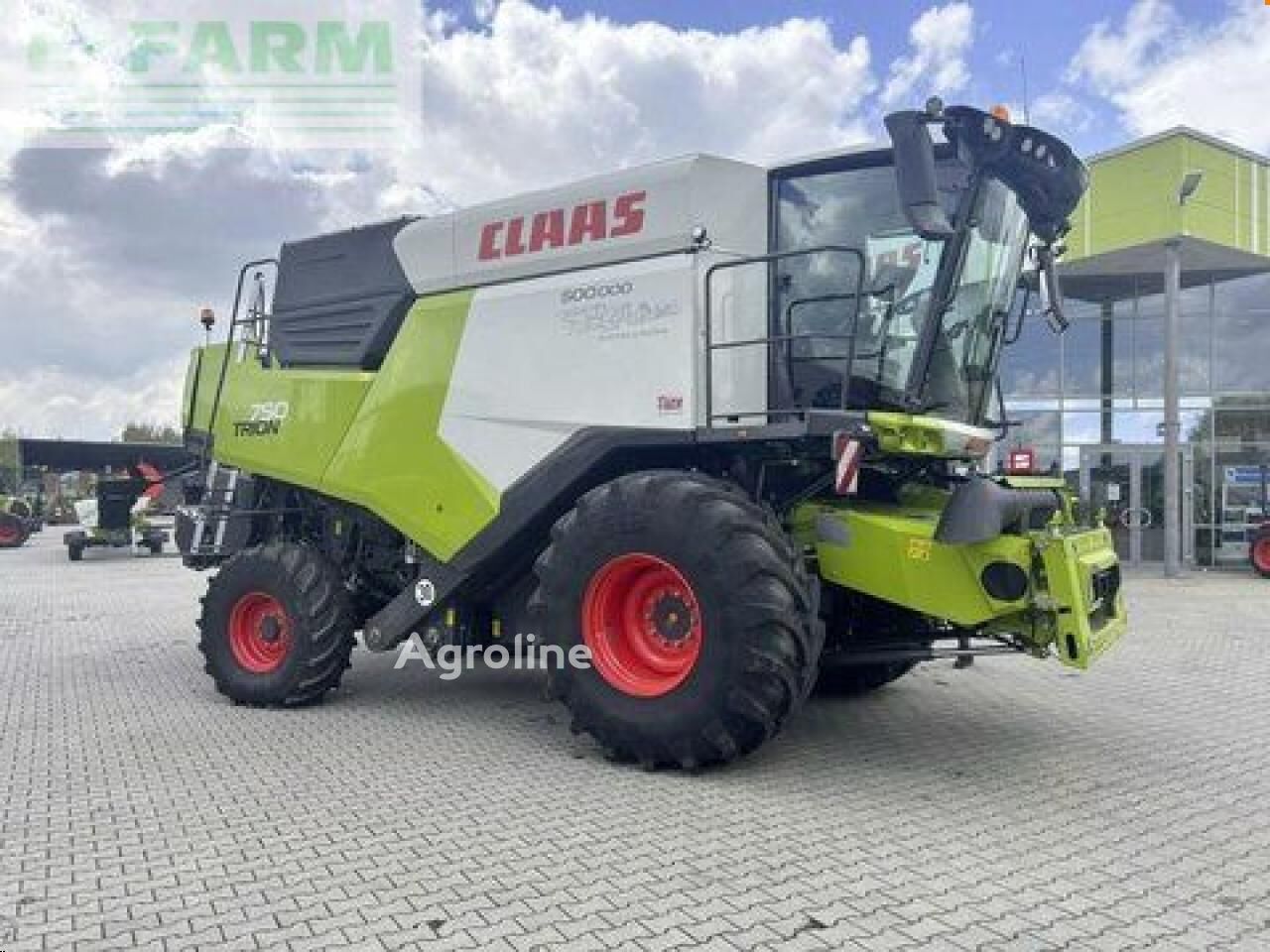 Claas trion 750 kombajn za žito
