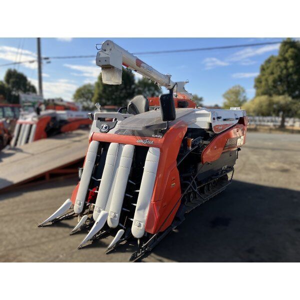 Kubota COMBINE(Kubota) kombajn za žito
