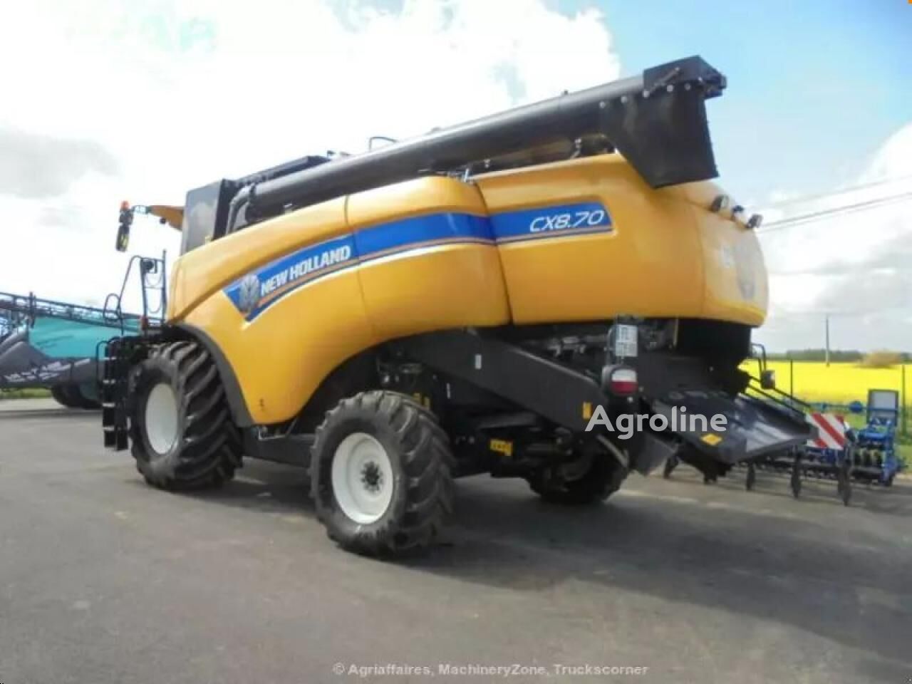 New Holland cx8-70 kombajn za žito