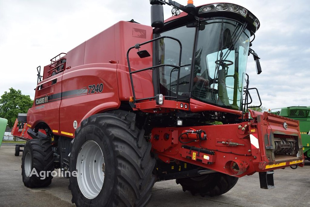 Case IH 7240 Axial Flow kombajn za žito