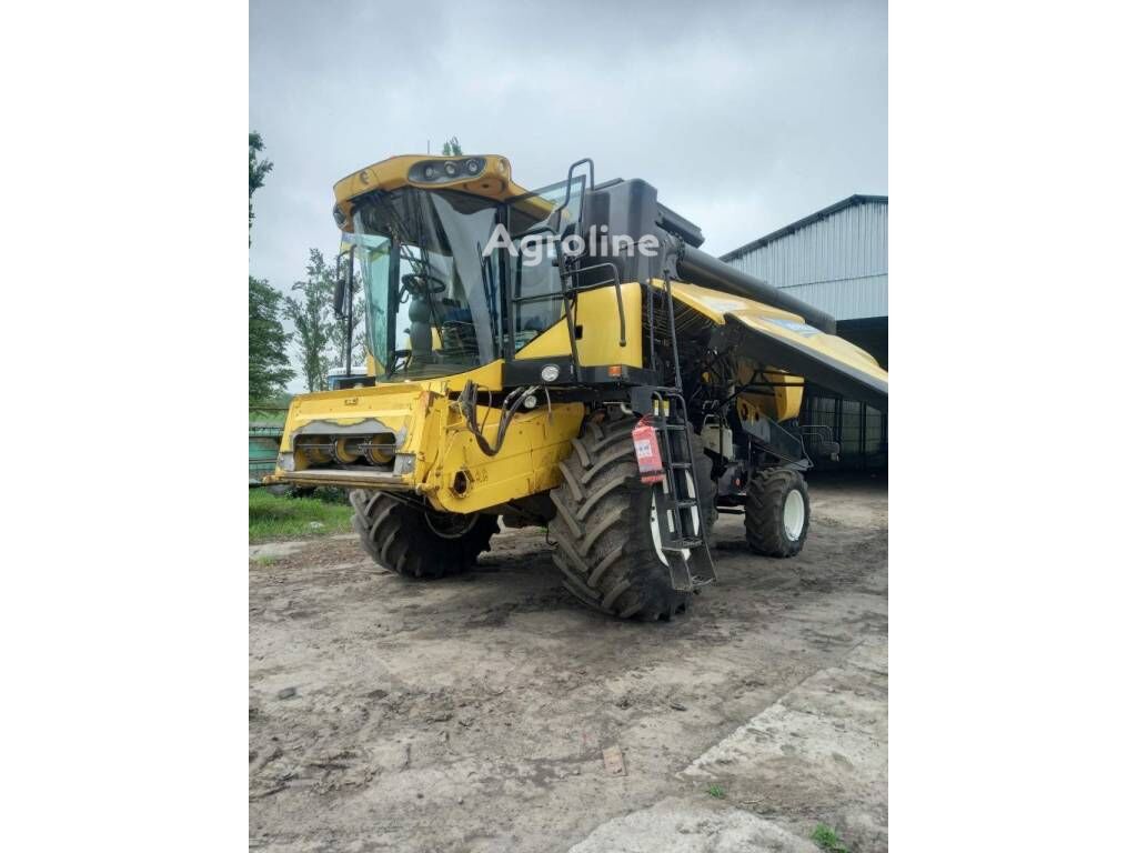 New Holland CX6090 kombajn za žito