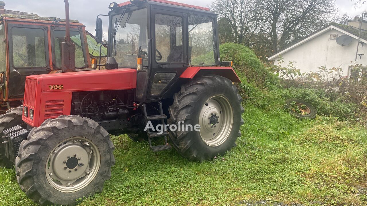 Belarus 1025 traktor točkaš