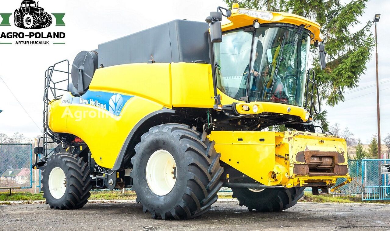 New Holland CR 9060 - 2008 - 2554 h + HEDER 6,09 M kombajn za žito