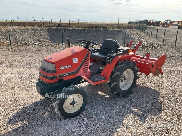 Prodaje se Kubota A14 mini traktor na aukciji
