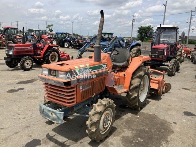 Kubota TRACTOR(Kubota) mototraktor
