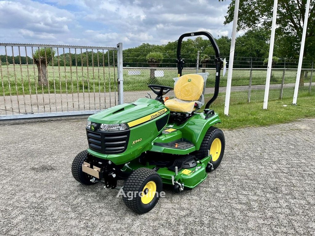 Novi John Deere X940 traktor kosilica