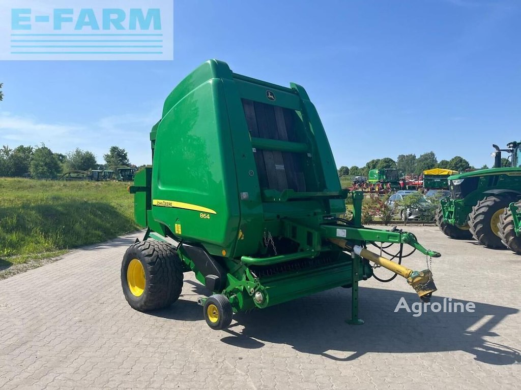 John Deere 864 maxicut balirka za četvrtaste bale