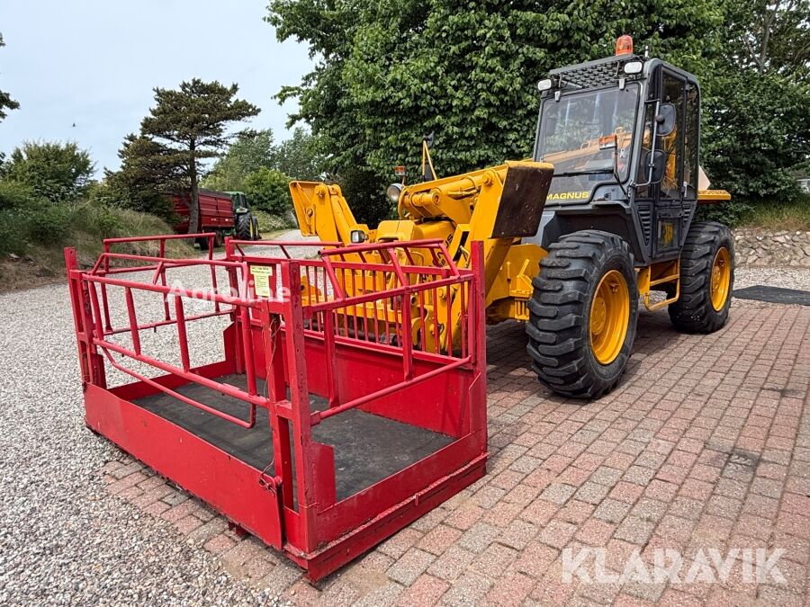 Prodaje se JCB 537-130 forvarder na aukciji
