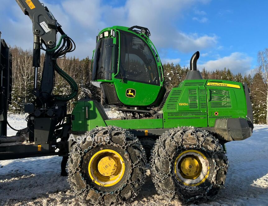 John Deere 1910G forvarder