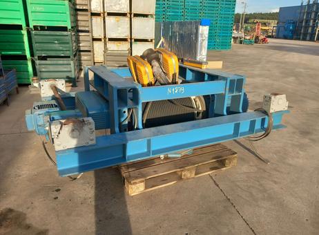 Mašina za rukovanje materijalom GUINCHO Demag 20t