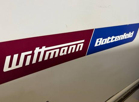 WITTMANN BATTENFELD EcoPower 110/130 UNILOG B6 Potpuno električna mašina za brizganje