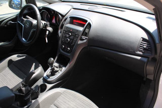 OPEL ASTRA J 1.6 CDTI ENJOY