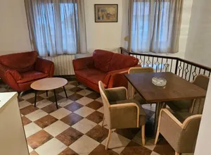 Izdavanje Stan - Beograd, Vračar: Hram Svetog Save - Neimar - Čubura