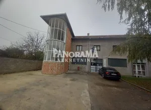 Prodaja Vila - Beograd, Surčin Centar