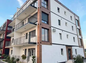 Prodaja Stan - Beograd, Surčin Centar