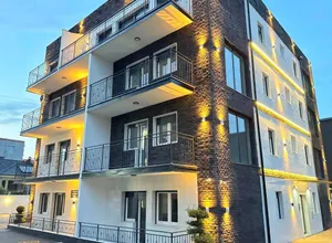 Prodaja Stan - Beograd, Surčin Centar
