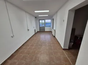 Izdavanje Lokal - Novi Sad, Klisa