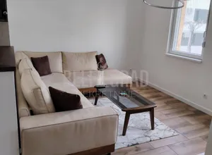 Prodaja Stan - Beograd, Surčin Centar
