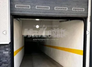 Izdavanje Magacin - Beograd, Zvezdara: Bulbulder - Slavujev Venac