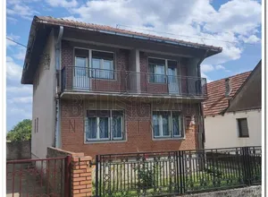 Prodaja Vila - Beograd, Surčin: Jakovo - Boljevci - Progar