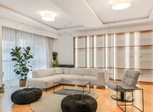 Izdavanje Stan - Beograd, Vračar: Kalenić - Slavija - Cvetni Trg