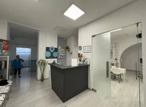 Izdavanje Lokal - Beograd, Čukarica: Banovo Brdo