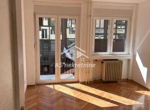 Izdavanje Stan - Beograd, Stari Grad: Centar - Skupština - Terazije