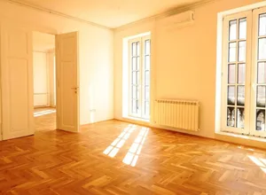 Izdavanje Zgrada - Beograd, Stari Grad: Centar - Skupština - Terazije