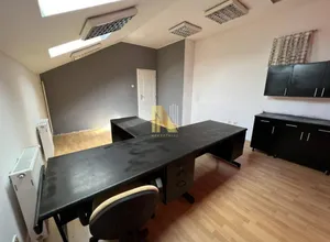 Izdavanje Lokal - Novi Sad, Klisa