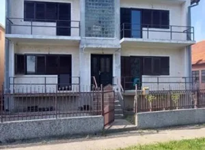 Prodaja Vila - Stara Pazova, Stari Banovci