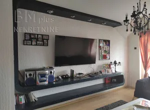 Prodaja Stan - Niš, Medijana: Bulevar Nemanjića - Dom zdravlja - Bulevar zona III