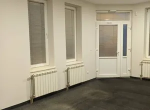 Izdavanje Lokal - Beograd, Zemun: Altina - Galenika