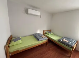 Izdavanje Vila - Beograd, Surčin: Jakovo - Boljevci - Progar