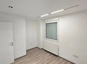 Prodaja Stan - Niš, Medijana: Bulevar Nemanjića - Dom zdravlja - Bulevar zona III